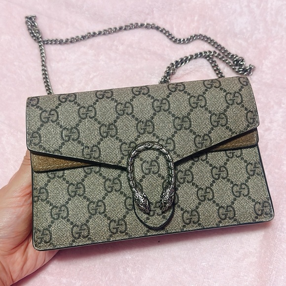 Gucci | Bags | Authentic Gucci Gg Supreme Monogram Mini Dionysus ...